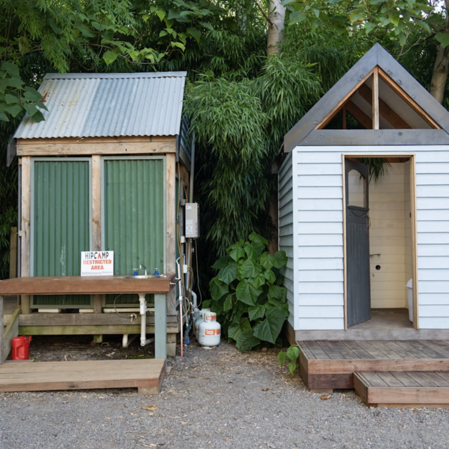 Ways to Stay - Riverside King Valley